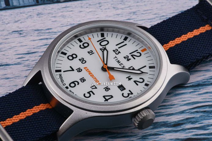 Timex Expedition TW2V22800 North Sierra White Dial Dual Tone Fabric ...